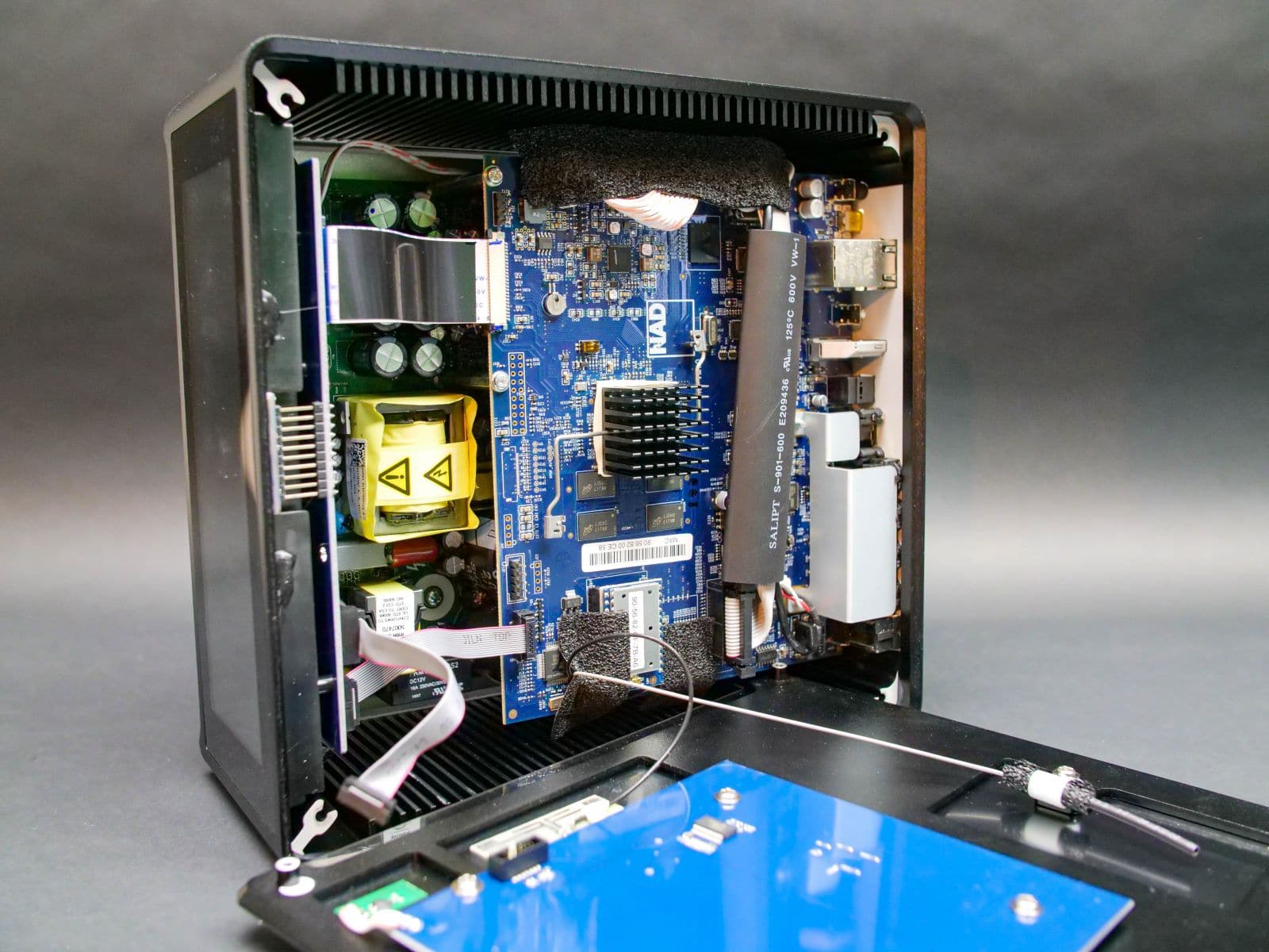 Review NAD M10 all-in-one - Alpha Audio