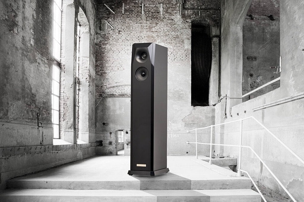 Nobilis Sonum 98 seven-sided loudspeaker - Alpha Audio