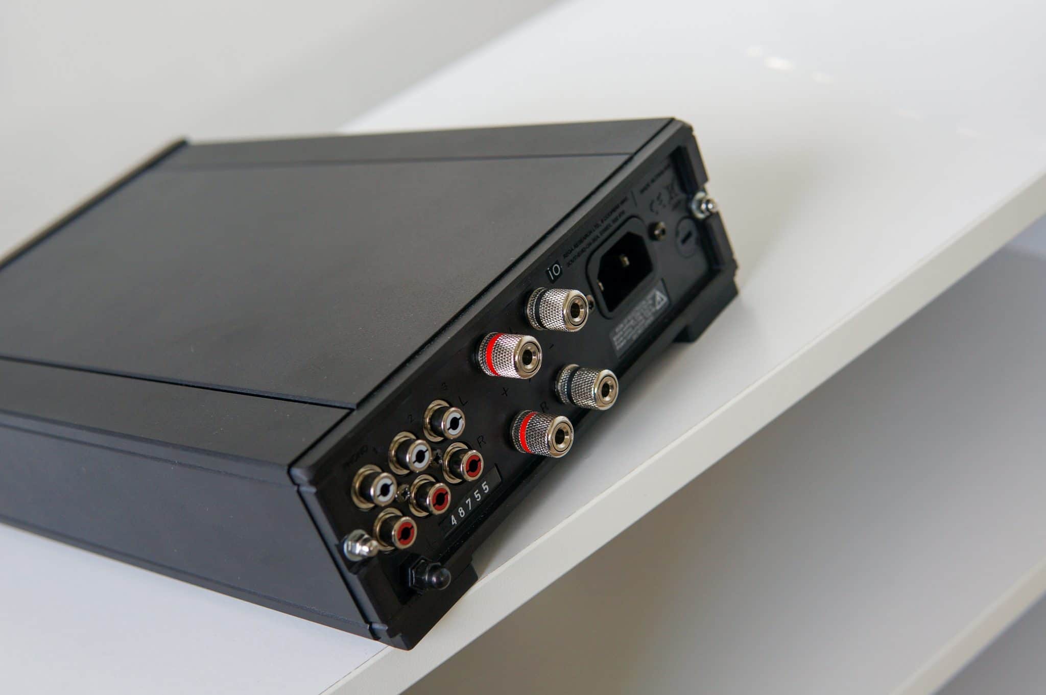 Alpha Audio - Review Rega io integrated amplifier