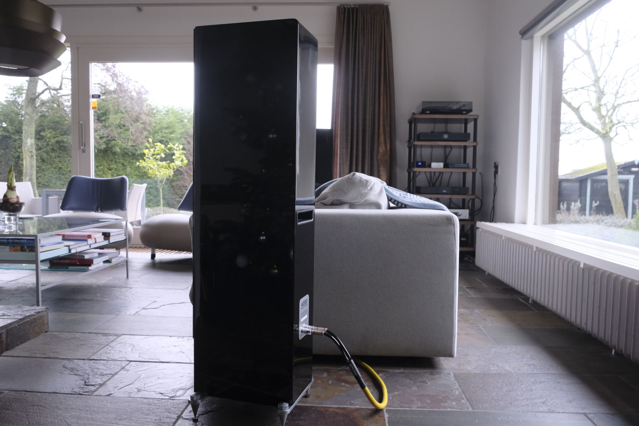 Review Acoustic Energy 520 speakers - Bathing in a lush sound - Alpha Audio
