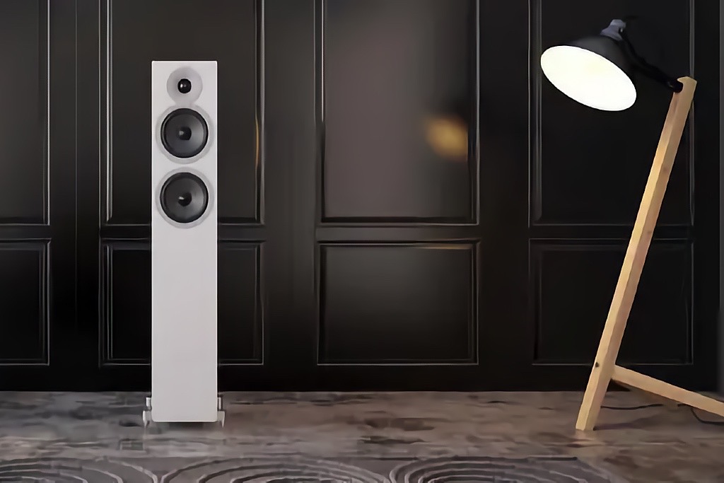 Acoustic Energy AE300² - Alpha Audio